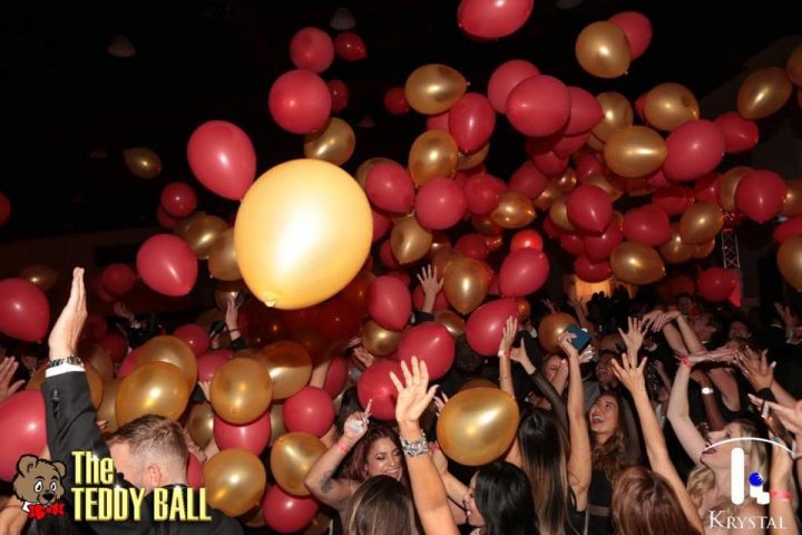Balloon Drops for any Special Event - Balloons by Hayden